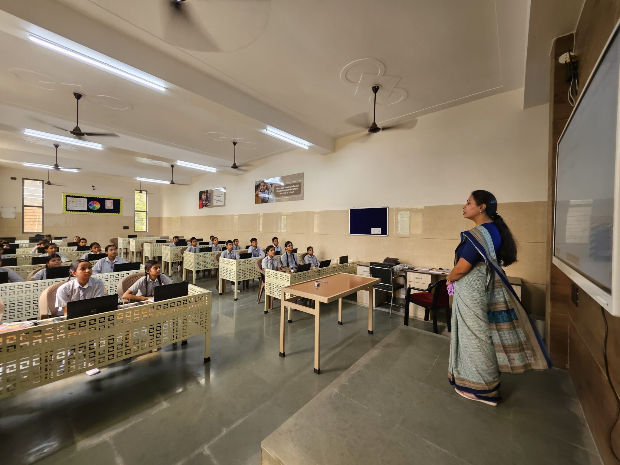 School Gallery – Skylark Global School